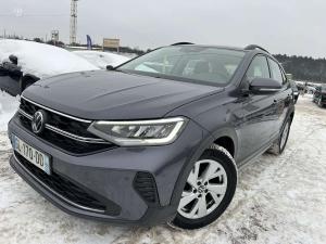 Pelēks Volkswagen Taigo 2022 Viļņa, ar dzinēja tilpumu 1.00 L un nobraukumu 167 tūkst. km par 15124 €, foto  vietnē AUTOMOTO.COM.LV