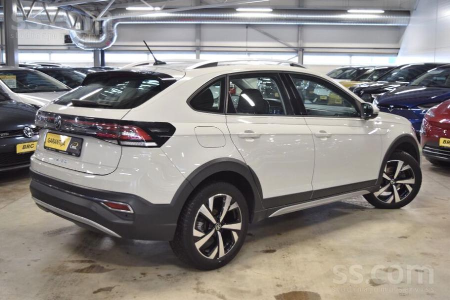 Pelēks Volkswagen Taigo 2022 Rīga, ar dzinēja tilpumu 1.50 L un nobraukumu 79 tūkst. km par 18900 €, foto 3 vietnē AUTOMOTO.COM.LV
