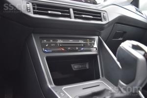 Pelēks Volkswagen Taigo 2022 Rīga, ar dzinēja tilpumu 1.50 L un nobraukumu 79 tūkst. km par 18900 €, foto 7 vietnē AUTOMOTO.COM.LV