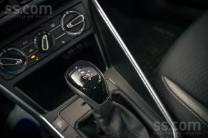 Pelēks Volkswagen Taigo 2022 Rīga, ar dzinēja tilpumu 1.00 L un nobraukumu 0 tūkst. km par 12990 €, foto 17 vietnē AUTOMOTO.COM.LV