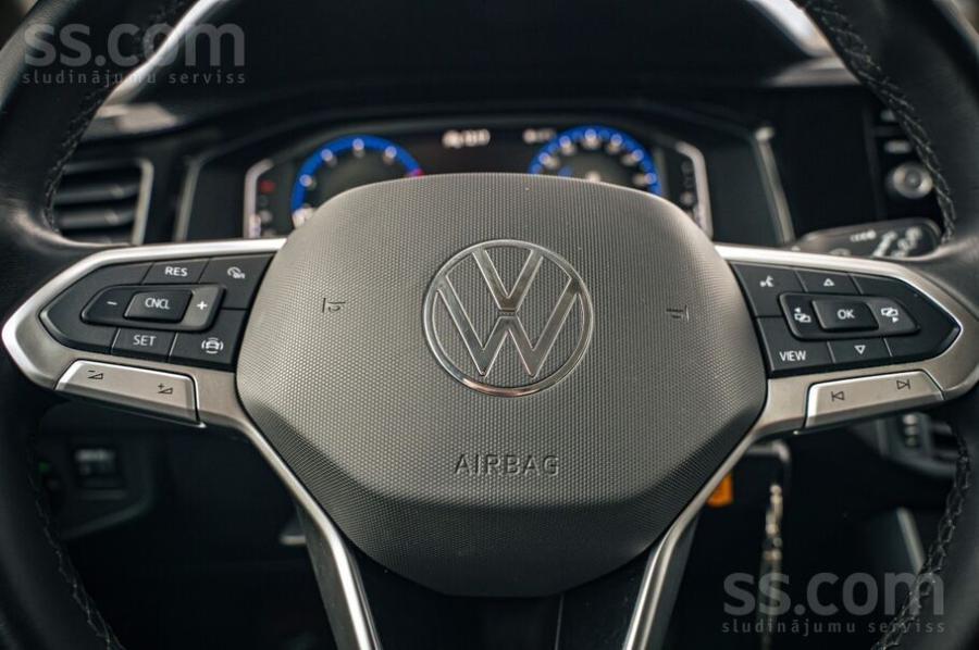Pelēks Volkswagen Taigo 2022 Rīga, ar dzinēja tilpumu 1.00 L un nobraukumu 0 tūkst. km par 12990 €, foto 22 vietnē AUTOMOTO.COM.LV