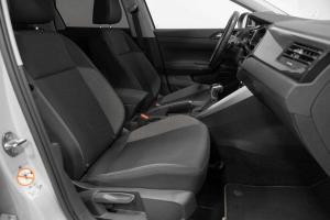 Grey Volkswagen Taigo 2022 in Vilnius, with an engine capacity of 1.00 L and mileage of 42 thousand km for 16500 €, photo 8 on AUTOMOTO.COM.LV