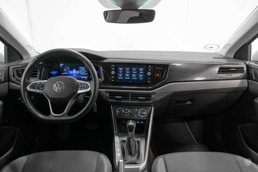 Grey Volkswagen Taigo 2022 in Vilnius, with an engine capacity of 1.00 L and mileage of 42 thousand km for 16500 €, photo 10 on AUTOMOTO.COM.LV
