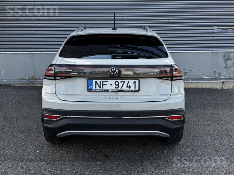 Pelēks Volkswagen Taigo 2022 Rīga, ar dzinēja tilpumu 1.50 L un nobraukumu 79 tūkst. km par 18900 €, foto 5 vietnē AUTOMOTO.COM.LV