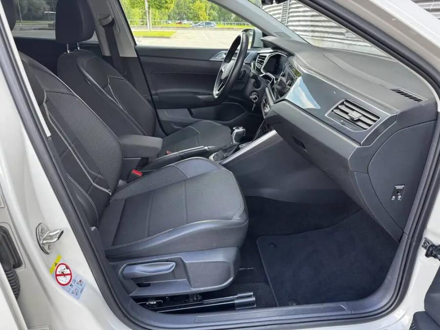 Pelēks Volkswagen Taigo 2022 Rīga, ar dzinēja tilpumu 1.50 L un nobraukumu 79 tūkst. km par 18900 €, foto 13 vietnē AUTOMOTO.COM.LV