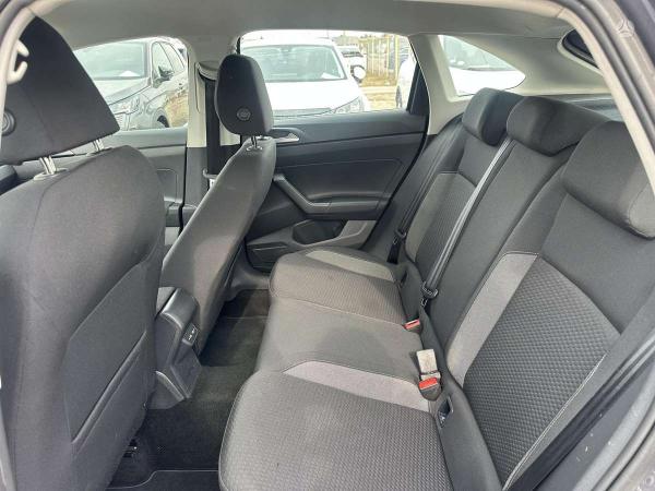 Pelēks Volkswagen Taigo 2022 Viļņa, ar dzinēja tilpumu 1.00 L un nobraukumu 167 tūkst. km par 13672 €, foto 10 vietnē AUTOMOTO.COM.LV
