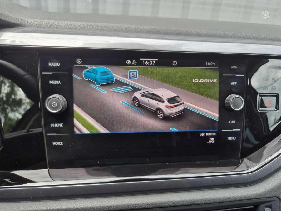 Pelēks Volkswagen Taigo 2022 Viļņa, ar dzinēja tilpumu 1.50 L un nobraukumu 194 tūkst. km par 15900 €, foto 16 vietnē AUTOMOTO.COM.LV
