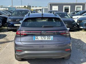 Pelēks Volkswagen Taigo 2022 Viļņa, ar dzinēja tilpumu 1.00 L un nobraukumu 167 tūkst. km par 13309 €, foto 6 vietnē AUTOMOTO.COM.LV