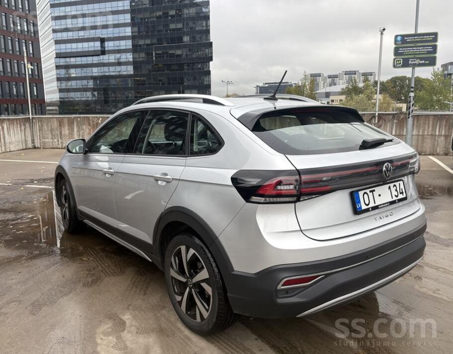 Pelēks Volkswagen Taigo 2022 Rīga, ar dzinēja tilpumu 1.50 L un nobraukumu 45 tūkst. km par 18400 €, foto 8 vietnē AUTOMOTO.COM.LV