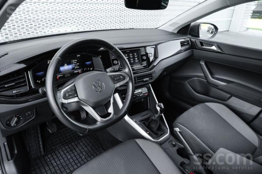 Pelēks Volkswagen Taigo 2023 Rīga, ar dzinēja tilpumu 1.00 L un nobraukumu 60 tūkst. km par 16850 €, foto 10 vietnē AUTOMOTO.COM.LV