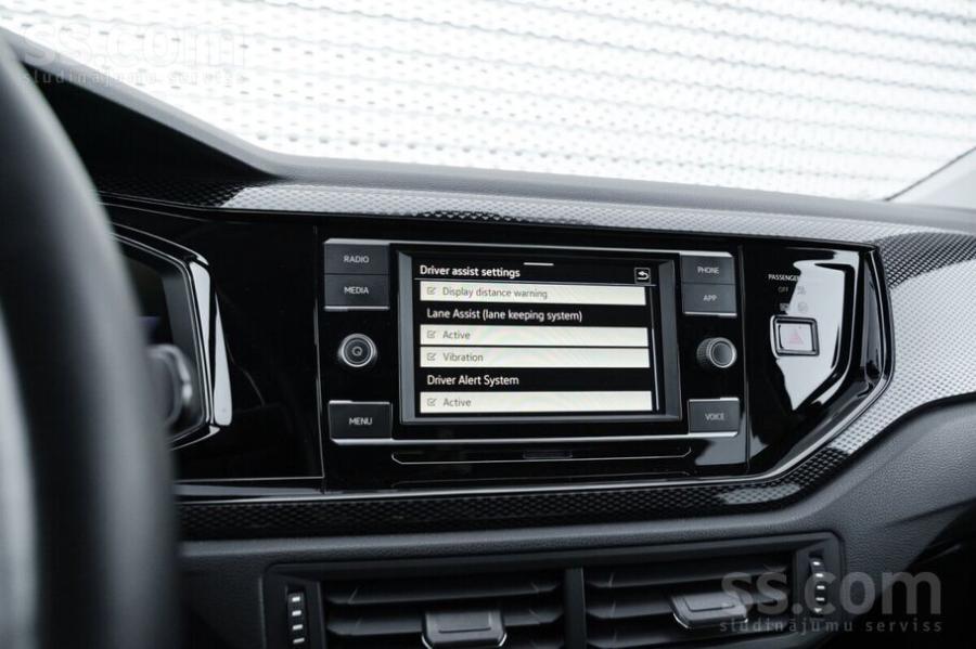 Pelēks Volkswagen Taigo 2023 Rīga, ar dzinēja tilpumu 1.00 L un nobraukumu 60 tūkst. km par 16850 €, foto 17 vietnē AUTOMOTO.COM.LV