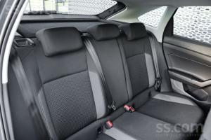 Pelēks Volkswagen Taigo 2023 Rīga, ar dzinēja tilpumu 1.00 L un nobraukumu 60 tūkst. km par 16850 €, foto 20 vietnē AUTOMOTO.COM.LV