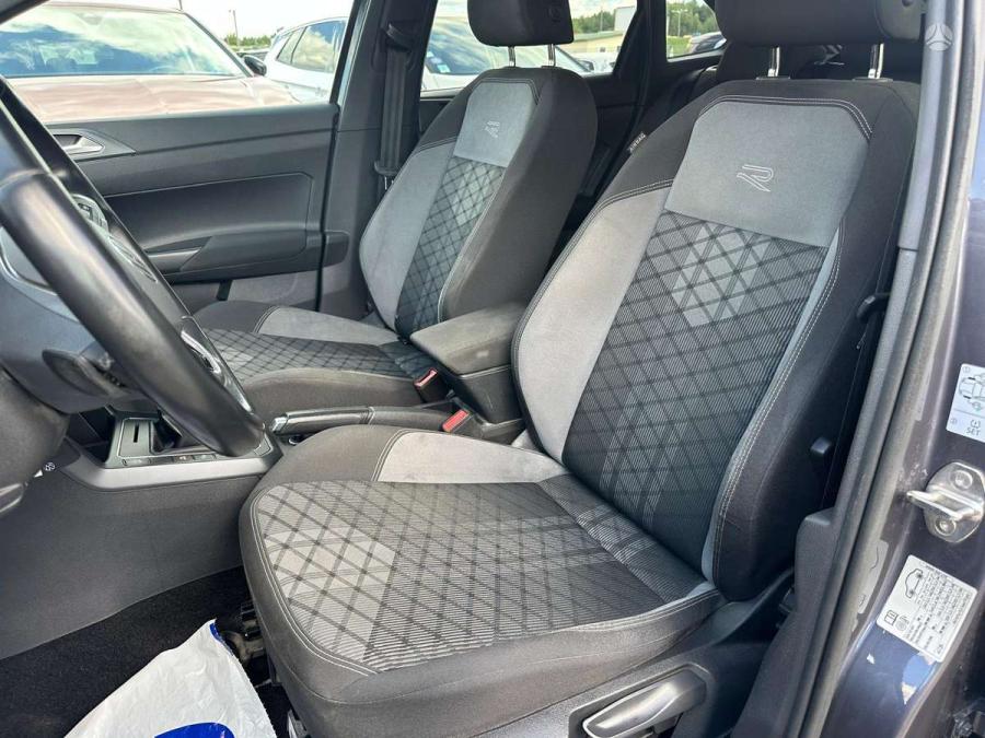 Grey Volkswagen Taigo 2023 in Vilnius, with an engine capacity of 1.50 L and mileage of 186 thousand km for 16890 €, photo 22 on AUTOMOTO.COM.LV