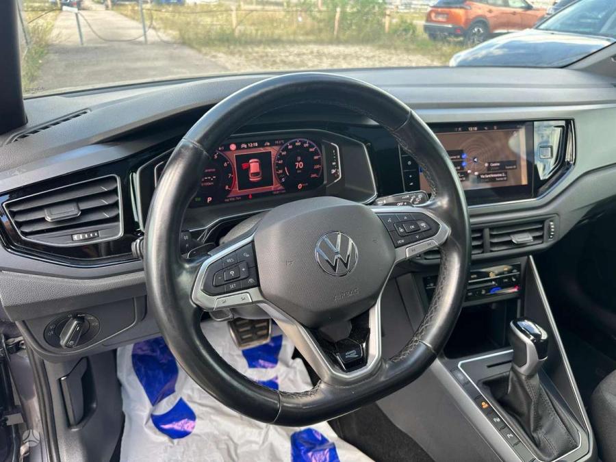 Grey Volkswagen Taigo 2023 in Vilnius, with an engine capacity of 1.50 L and mileage of 186 thousand km for 16890 €, photo 23 on AUTOMOTO.COM.LV