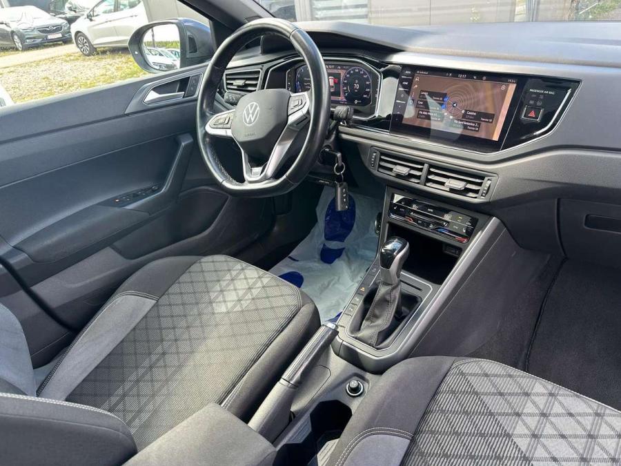 Grey Volkswagen Taigo 2023 in Vilnius, with an engine capacity of 1.50 L and mileage of 186 thousand km for 16890 €, photo 30 on AUTOMOTO.COM.LV