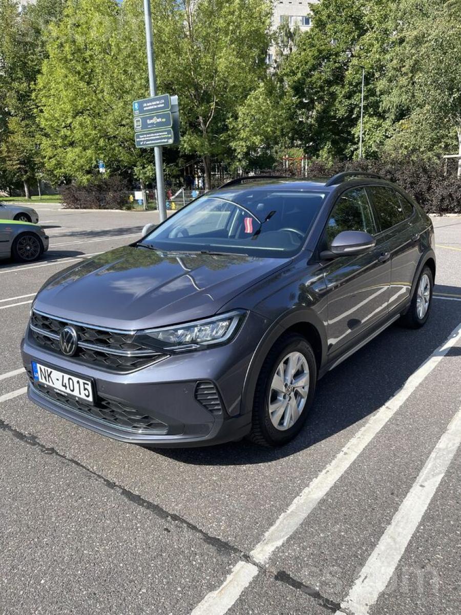 Grey Volkswagen Taigo 2023 in Riga, with an engine capacity of 1.00 L and mileage of 37 thousand km for 18000 €, photo 4 on AUTOMOTO.COM.LV