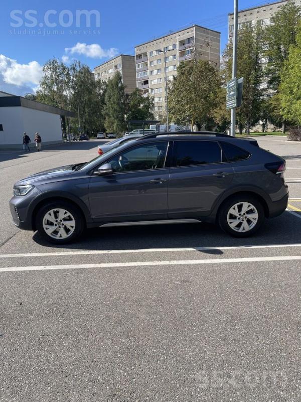 Grey Volkswagen Taigo 2023 in Riga, with an engine capacity of 1.00 L and mileage of 37 thousand km for 18000 €, photo 10 on AUTOMOTO.COM.LV