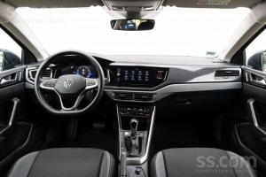 Pelēks Volkswagen Taigo 2024 Rīga, ar dzinēja tilpumu 1.00 L un nobraukumu 20 tūkst. km par 20950 €, foto 9 vietnē AUTOMOTO.COM.LV