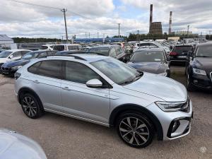 Pelēks Volkswagen Taigo 2025 Kauņa, ar dzinēja tilpumu 1.50 L un nobraukumu 2 tūkst. km par 20999 €, foto  vietnē AUTOMOTO.COM.LV