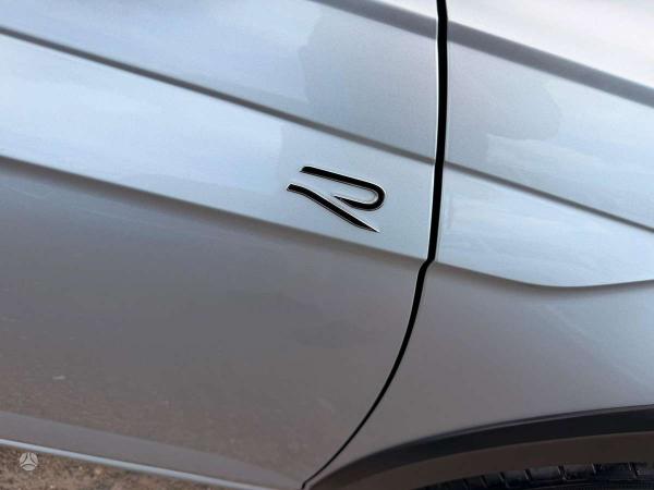 Pelēks Volkswagen Taigo 2025 Kauņa, ar dzinēja tilpumu 1.50 L un nobraukumu 2 tūkst. km par 20650 €, foto 9 vietnē AUTOMOTO.COM.LV