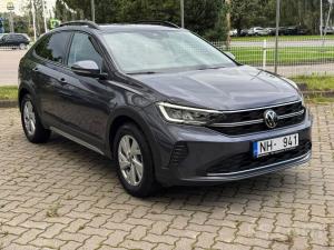 Серый Фольксваген Taigo 2022 в Рига, объемом двигателя 1.00 л и пробегом 48 тыс. км за 16850 €, фото  на AUTOMOTO.COM.LV