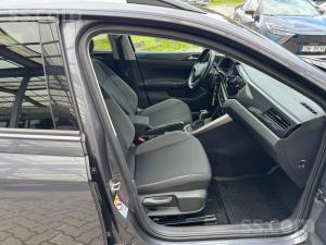 Pelēks Volkswagen Taigo 2022 Rīga, ar dzinēja tilpumu 1.00 L un nobraukumu 48 tūkst. km par 16850 €, foto 8 vietnē AUTOMOTO.COM.LV