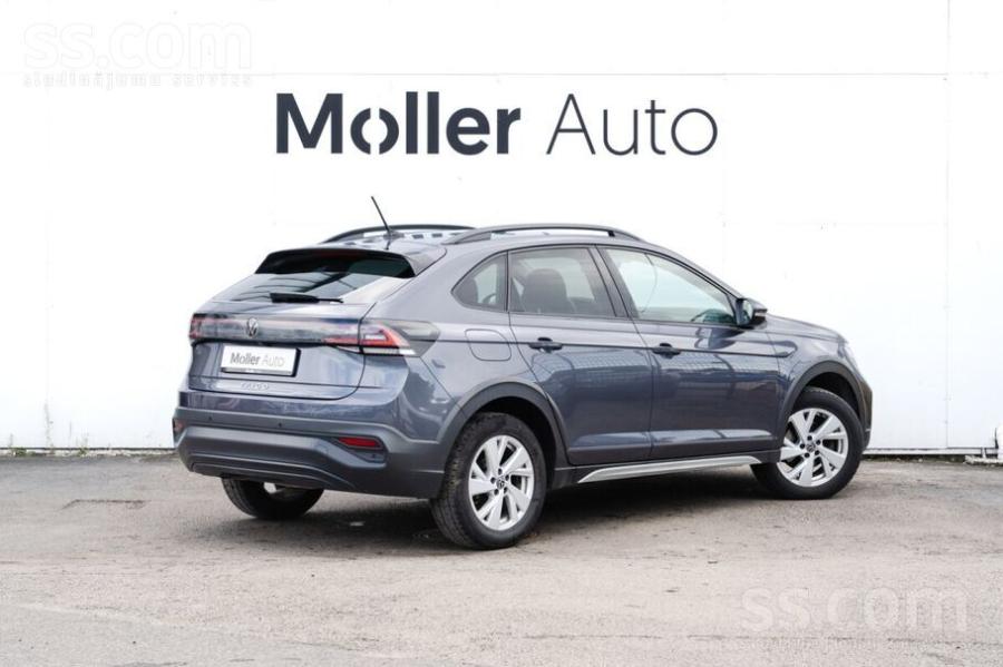 Grey Volkswagen Taigo 2023 in Riga, with an engine capacity of 1.00 L and mileage of 95 thousand km for 15950 €, photo 5 on AUTOMOTO.COM.LV