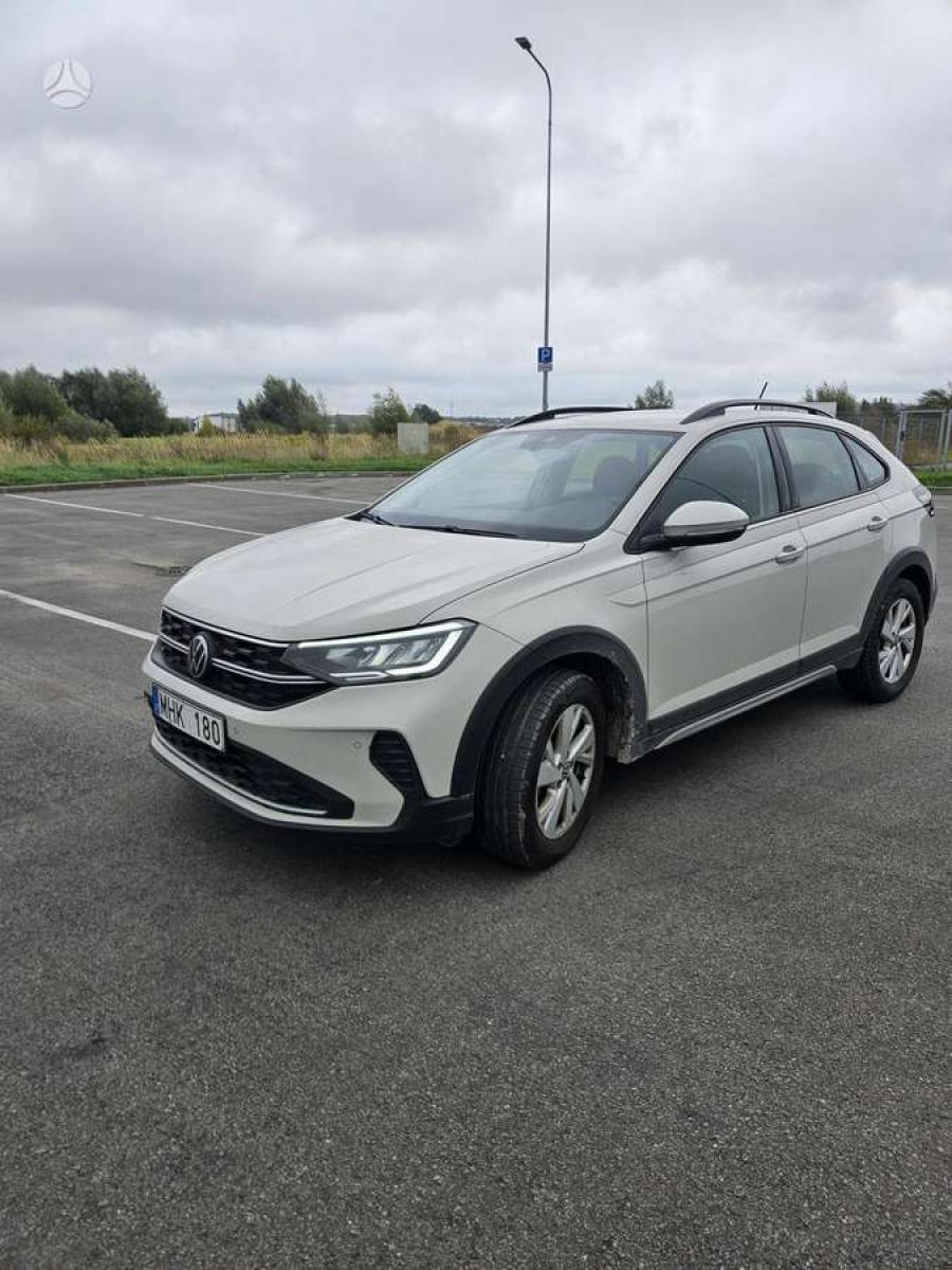 Grey Volkswagen Taigo 2022 in Kaunas, with an engine capacity of 1.00 L and mileage of 231 thousand km for 13100 €, photo 1 on AUTOMOTO.COM.LV