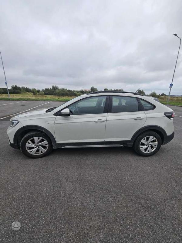 Grey Volkswagen Taigo 2022 in Kaunas, with an engine capacity of 1.00 L and mileage of 231 thousand km for 13100 €, photo 9 on AUTOMOTO.COM.LV
