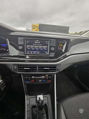 Grey Volkswagen Taigo 2022 in Kaunas, with an engine capacity of 1.00 L and mileage of 231 thousand km for 13100 €, photo 16 on AUTOMOTO.COM.LV