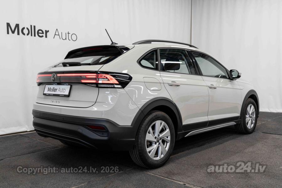 Pelēks Volkswagen Taigo 2022 Tallina, ar dzinēja tilpumu 1.00 L un nobraukumu 52 tūkst. km par 17900 €, foto 5 vietnē AUTOMOTO.COM.LV
