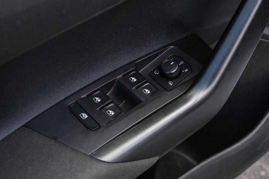 Volkswagen Taigo 2023 Rīga, ar dzinēja tilpumu 1.00 L un nobraukumu 94 tūkst. km par 13850 €, foto 13 vietnē AUTOMOTO.COM.LV