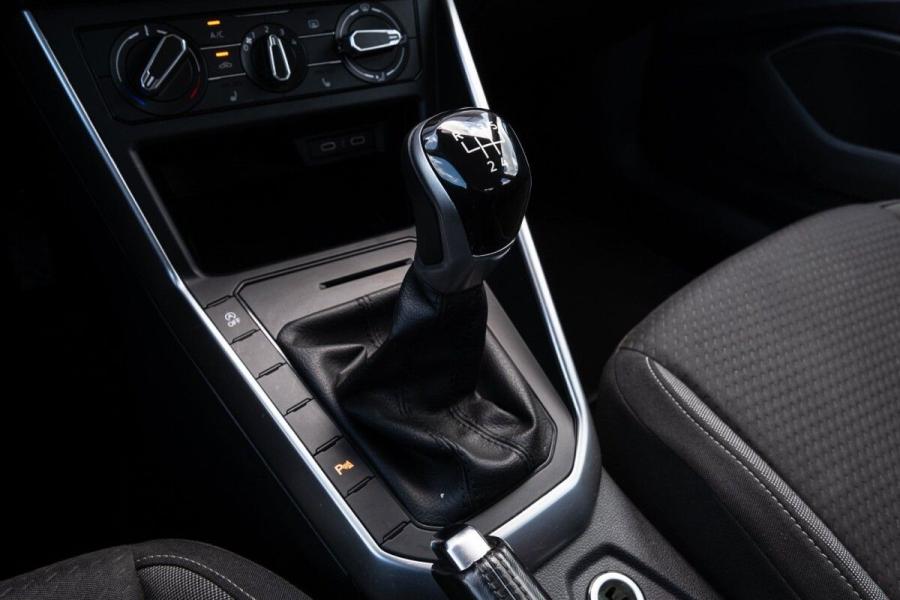Volkswagen Taigo 2023 Rīga, ar dzinēja tilpumu 1.00 L un nobraukumu 94 tūkst. km par 13850 €, foto 19 vietnē AUTOMOTO.COM.LV