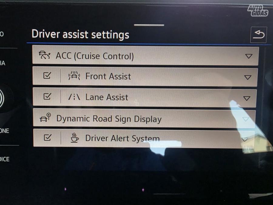 Красный Фольксваген Taigo 2022 в Каунас, объемом двигателя 1.00 л и пробегом 35 тыс. км за 23000 €, фото 16 на AUTOMOTO.COM.LV