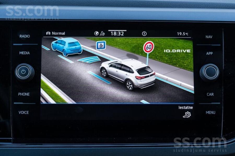 Sarkans Volkswagen Taigo 2022 Rīga, ar dzinēja tilpumu 1.00 L un nobraukumu 77 tūkst. km par 18950 €, foto 12 vietnē AUTOMOTO.COM.LV
