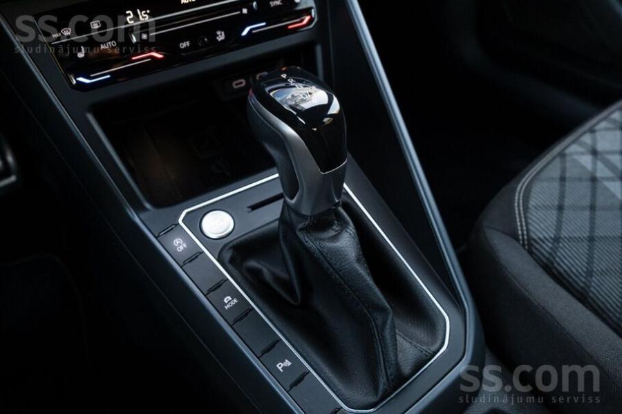 Sarkans Volkswagen Taigo 2022 Rīga, ar dzinēja tilpumu 1.00 L un nobraukumu 77 tūkst. km par 18950 €, foto 16 vietnē AUTOMOTO.COM.LV