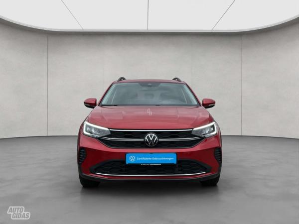 Sarkans Volkswagen Taigo 2024 Kauņa, ar dzinēja tilpumu 1.00 L un nobraukumu 12 tūkst. km par 24968 €, foto 10 vietnē AUTOMOTO.COM.LV