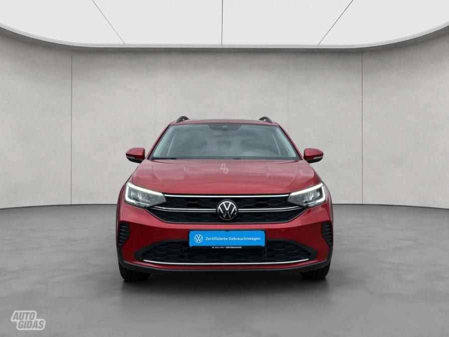 Sarkans Volkswagen Taigo 2024 Kauņa, ar dzinēja tilpumu 1.00 L un nobraukumu 12 tūkst. km par 24968 €, foto 10 vietnē AUTOMOTO.COM.LV