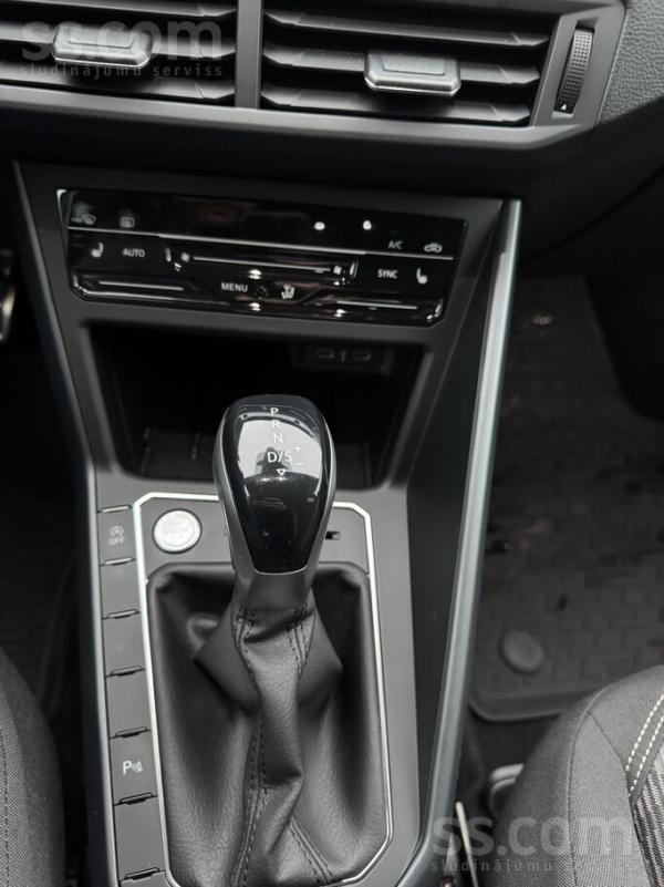 Sarkans Volkswagen Taigo 2025 Rīga, ar dzinēja tilpumu 1.50 L un nobraukumu 5 tūkst. km par 24500 €, foto 7 vietnē AUTOMOTO.COM.LV