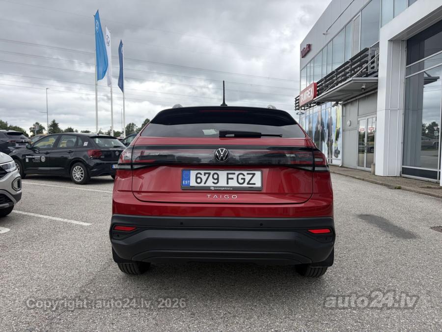 Sarkans Volkswagen Taigo 2022 Viljandi, ar dzinēja tilpumu 1.00 L un nobraukumu 82 tūkst. km par 14890 €, foto 14 vietnē AUTOMOTO.COM.LV
