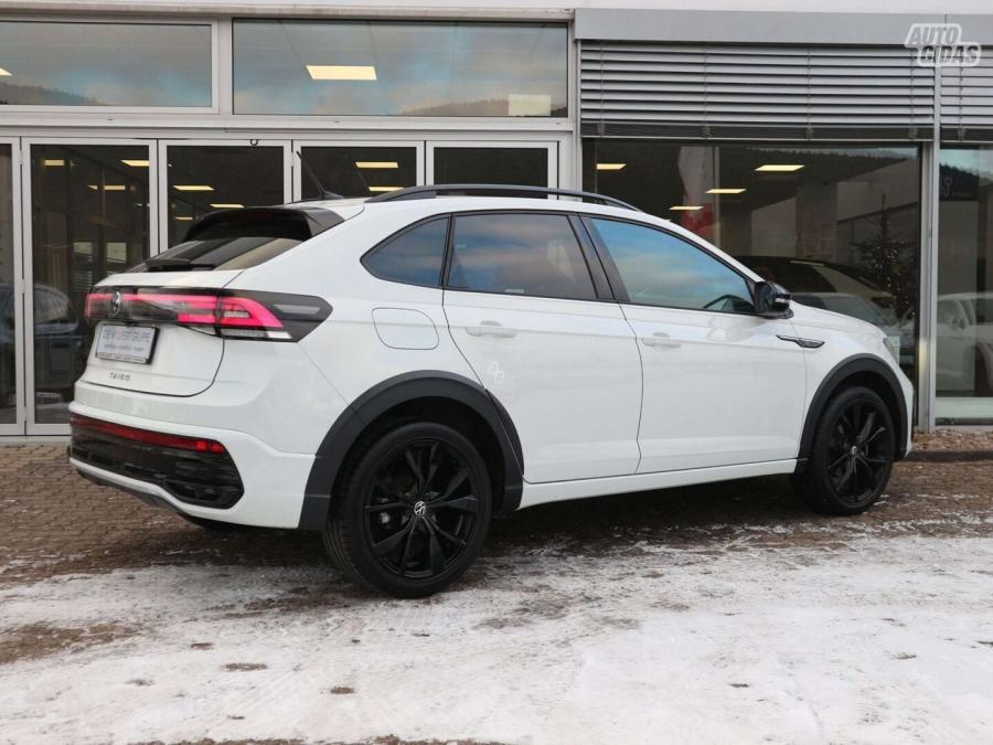 White Volkswagen Taigo 2022 in Kaunas, with an engine capacity of 1.50 L and mileage of 40 thousand km for 27825 €, photo 6 on AUTOMOTO.COM.LV