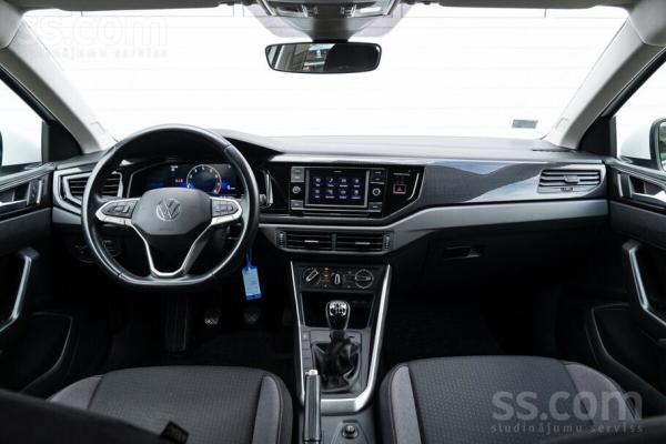 Balts Volkswagen Taigo 2022 Rīga, ar dzinēja tilpumu 1.00 L un nobraukumu 57 tūkst. km par 13950 €, foto 7 vietnē AUTOMOTO.COM.LV