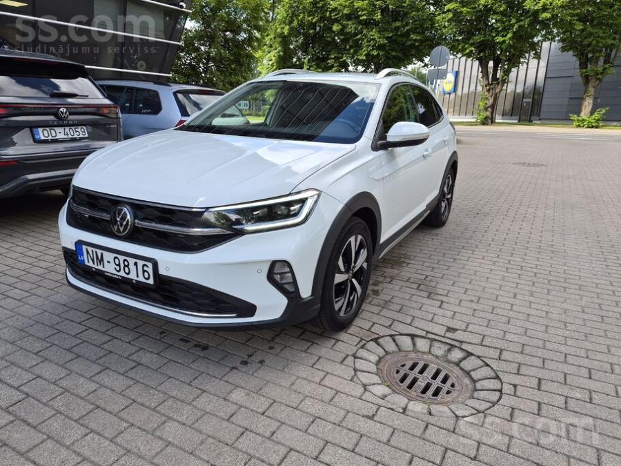 Balts Volkswagen Taigo 2023 Rīga, ar dzinēja tilpumu 1.00 L un nobraukumu 64 tūkst. km par 17300 €, foto 1 vietnē AUTOMOTO.COM.LV