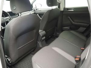 White Volkswagen Taigo 2023 in Vilnius, with an engine capacity of 1.00 L and mileage of 77 thousand km for 16500 €, photo 14 on AUTOMOTO.COM.LV