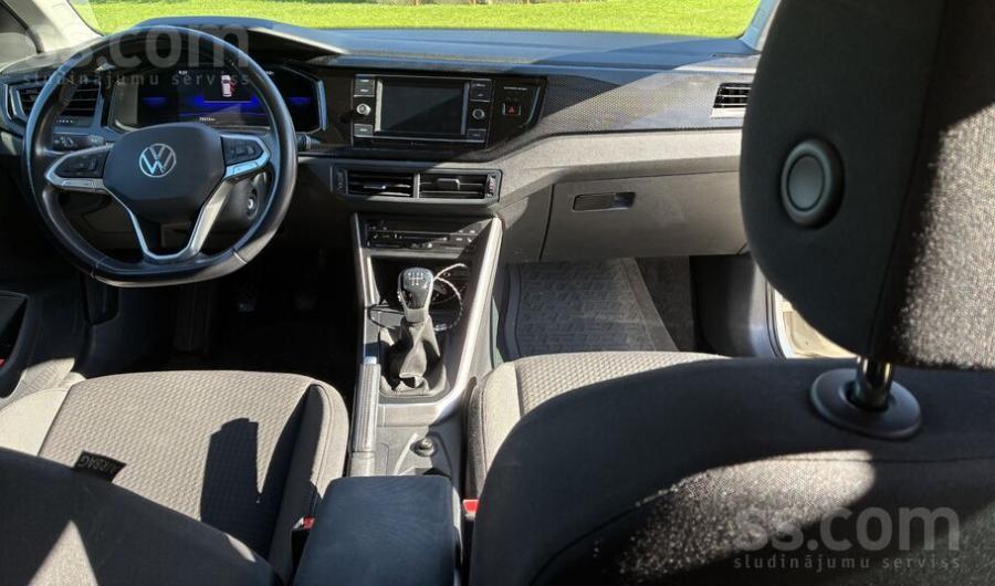 Balts Volkswagen Taigo 2023 Rīga, ar dzinēja tilpumu 1.00 L un nobraukumu 78 tūkst. km par 16700 €, foto 4 vietnē AUTOMOTO.COM.LV