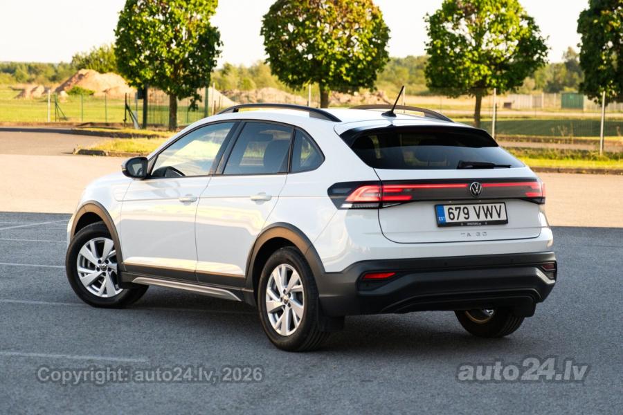 Balts Volkswagen Taigo 2022 Tallina, ar dzinēja tilpumu 1.00 L un nobraukumu 53 tūkst. km par 16790 €, foto 5 vietnē AUTOMOTO.COM.LV