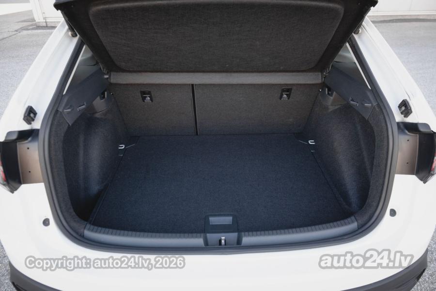 Balts Volkswagen Taigo 2022 Tallina, ar dzinēja tilpumu 1.00 L un nobraukumu 53 tūkst. km par 16790 €, foto 15 vietnē AUTOMOTO.COM.LV