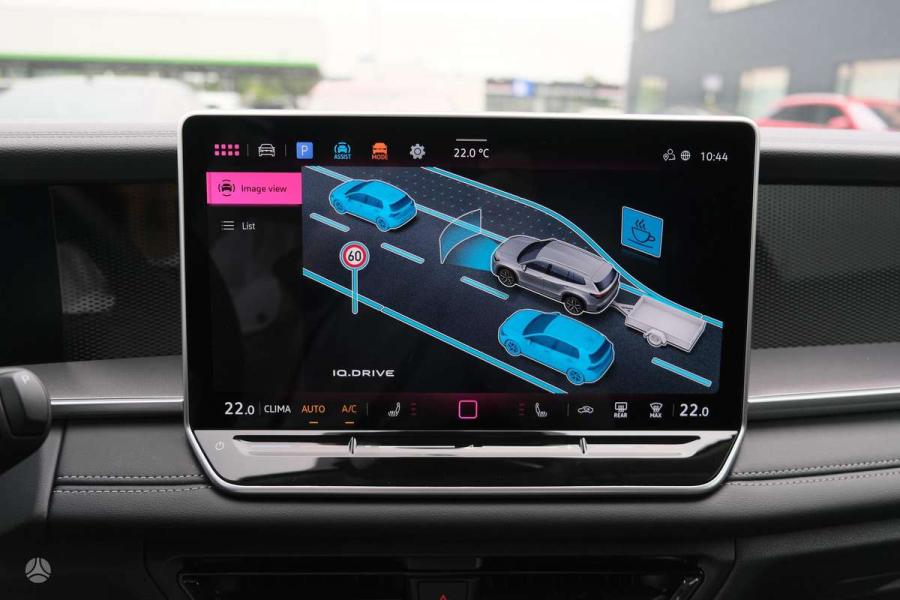 Melns Volkswagen Tayron 2025 Viļņa, ar dzinēja tilpumu 1.50 L un nobraukumu 8 tūkst. km par 35400 €, foto 13 vietnē AUTOMOTO.COM.LV