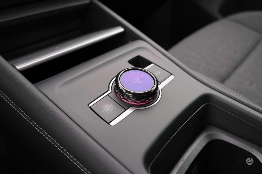 Melns Volkswagen Tayron 2025 Viļņa, ar dzinēja tilpumu 1.50 L un nobraukumu 8 tūkst. km par 35400 €, foto 19 vietnē AUTOMOTO.COM.LV