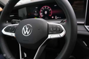 Melns Volkswagen Tayron 2025 Viļņa, ar dzinēja tilpumu 1.50 L un nobraukumu 8 tūkst. km par 35400 €, foto 21 vietnē AUTOMOTO.COM.LV